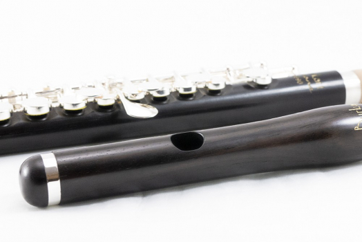 Resona Flutes :: Manufacturers - Carolyn Nussbaum Music Company ...